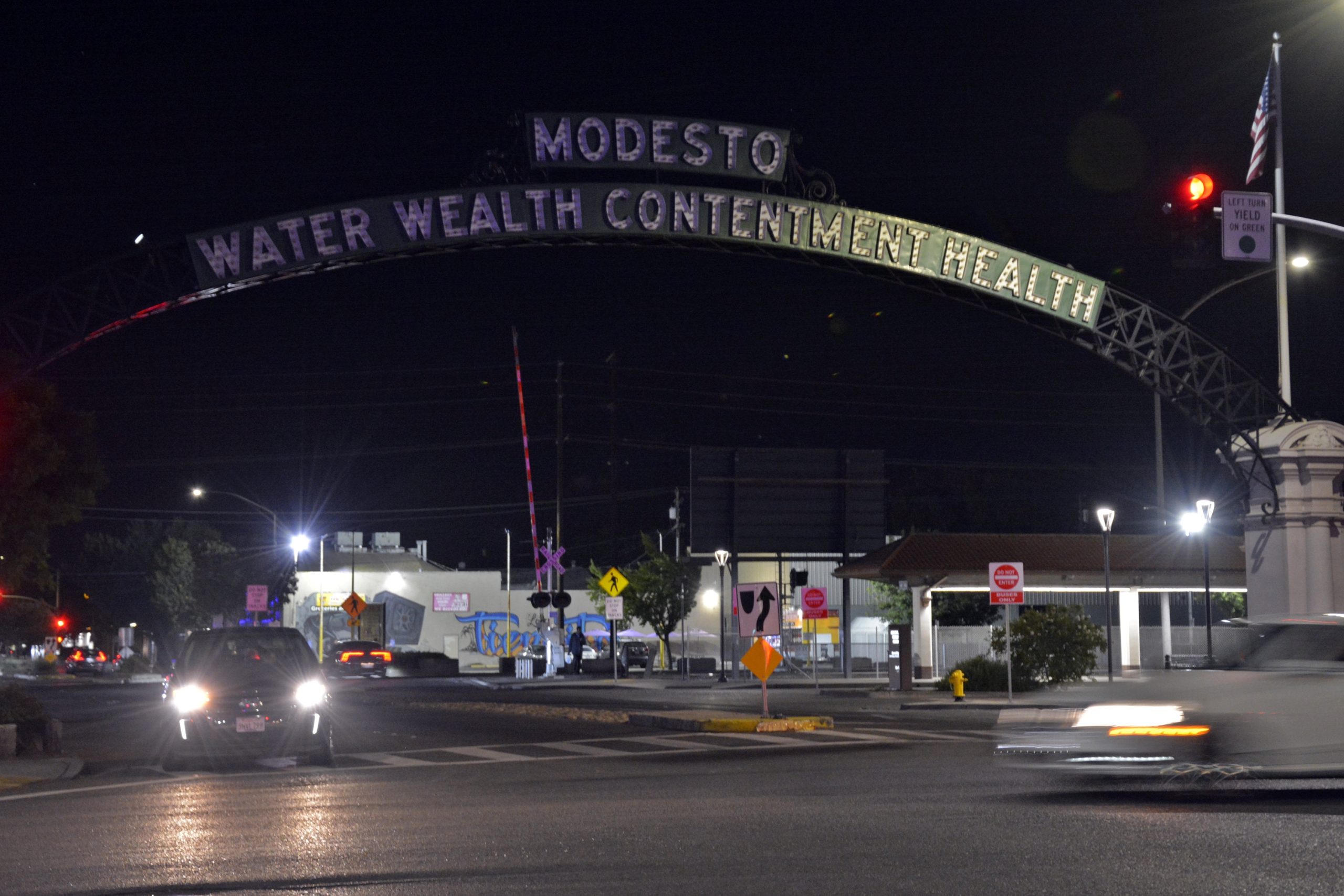 Editor’s Corner: The lights aren’t on, and apparently nobody’s home for ...
